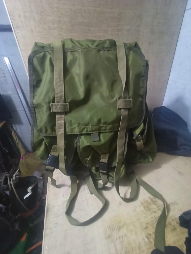 army bag with metal bar, Men's Fashion, Bags, Backpacks on Carousell