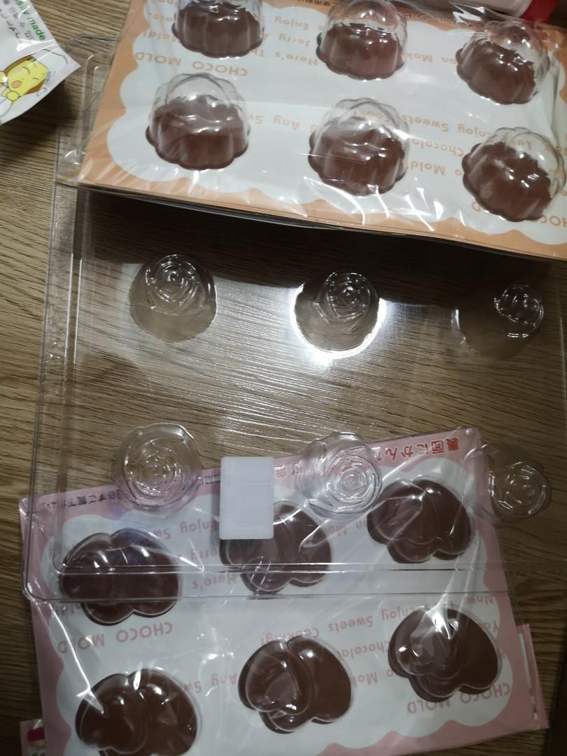 Baking moulds and misc daiso kitchen goods, Furniture & Home Living ...