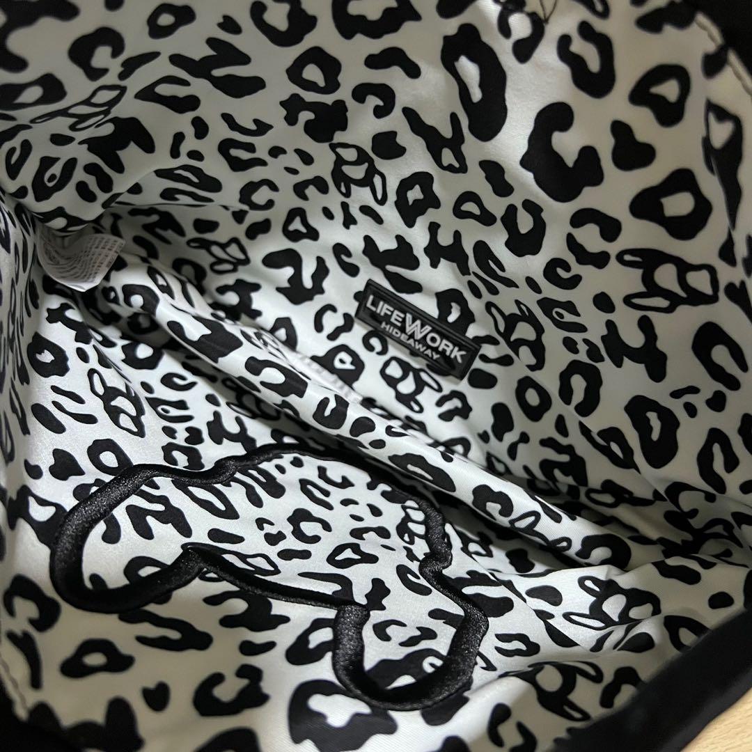 BNWT LIFEWORK Reversible Bucket Bag, Women's Fashion, Bags & Wallets ...