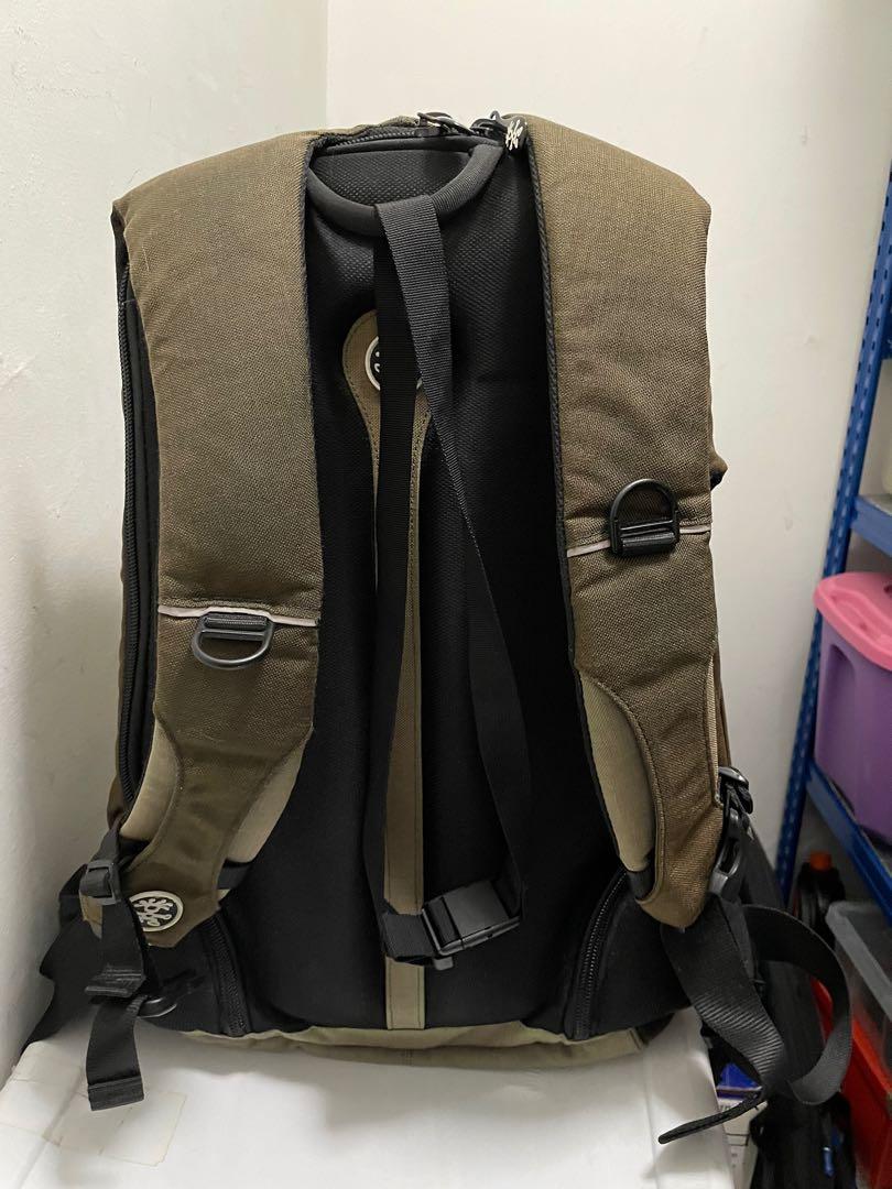 Crumpler camera backpack Large, Photography, Photography Accessories ...