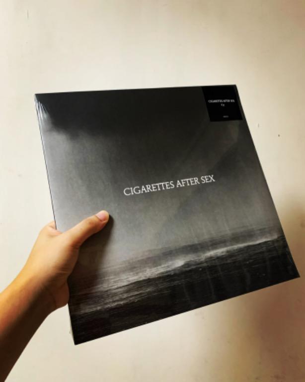Cry Cigarette After Sex 黑膠） 興趣及遊戲 音樂樂器 And 配件 音樂與媒體 黑膠碟 Carousell