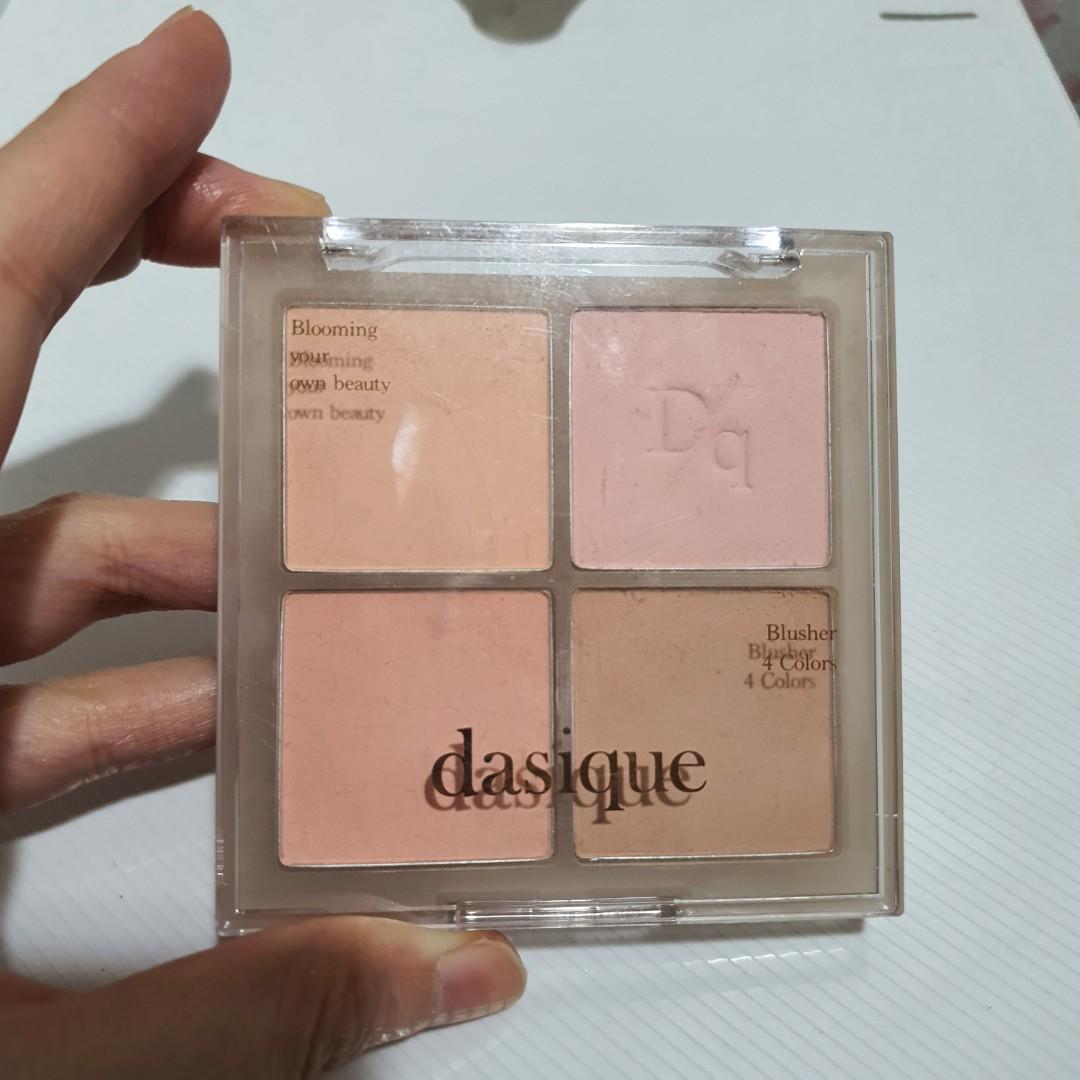 Dasique blending mood cheek 01 warm blending, Beauty & Personal Care, Face, Makeup on Carousell