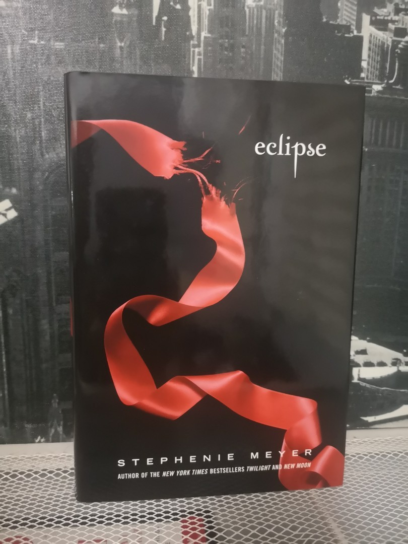 Eclipse hard bound (Twilight saga), Hobbies & Toys, Books & Magazines ...