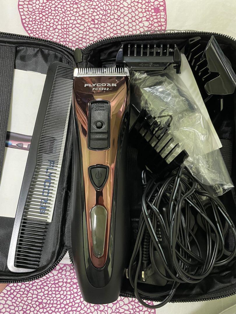 Flyco hair clipper, Beauty & Personal Care, Hair on Carousell