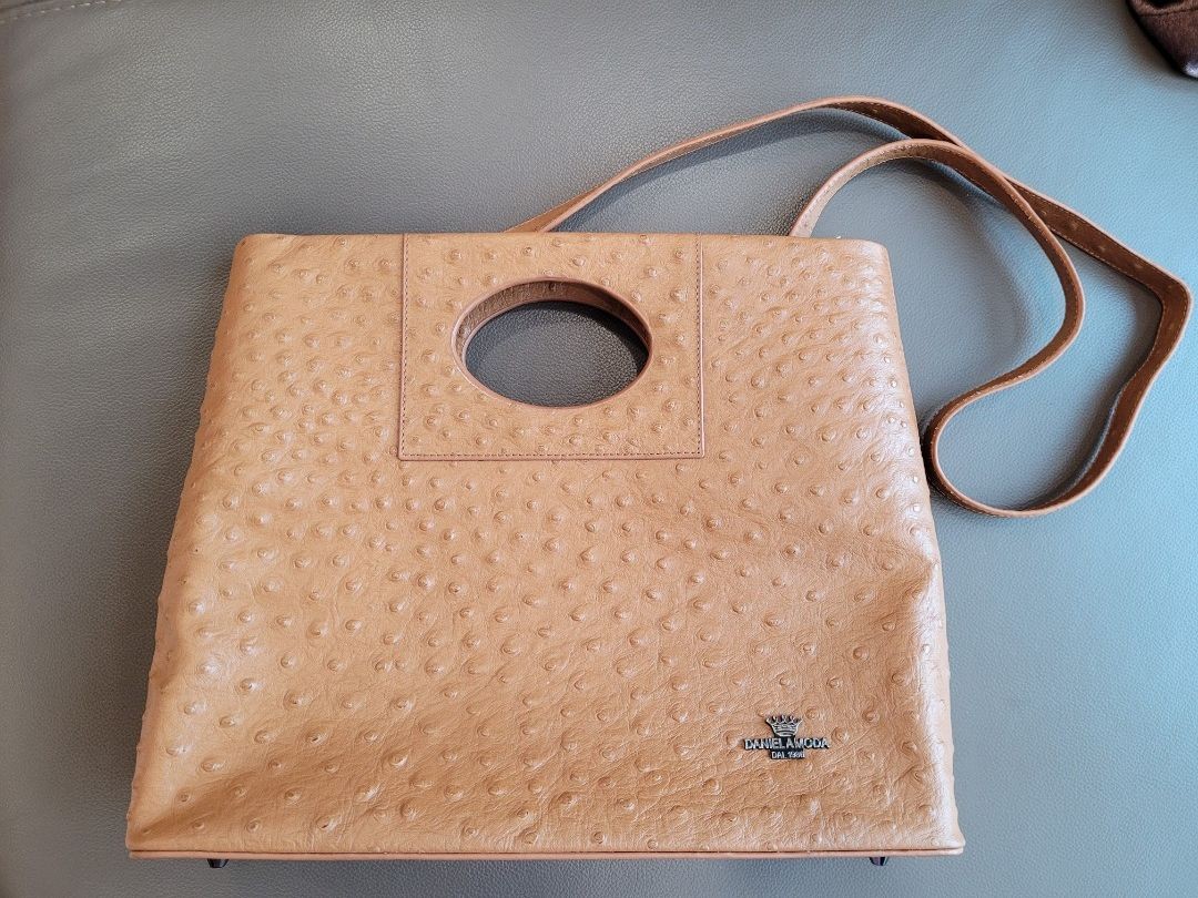 Full leather bag Daniela Moda, Women's Fashion, Bags & Wallets ...