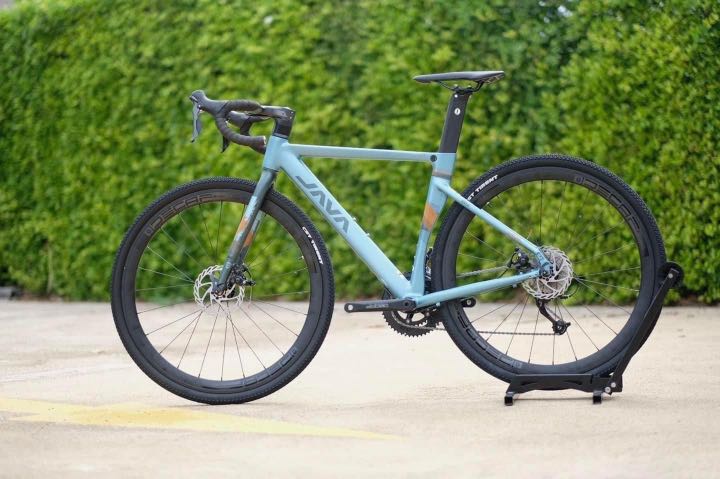 Java gravel bike road bicycle on off road hybrid shimano sora IDRA ...