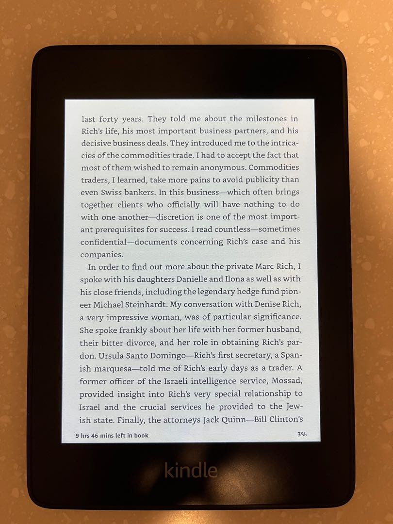 Kindle 10th generation, Mobile Phones & Gadgets, E-Readers on Carousell