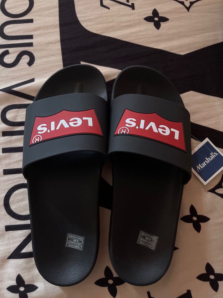 Levi's slides, Men's Fashion, Footwear, Slippers & Slides on Carousell