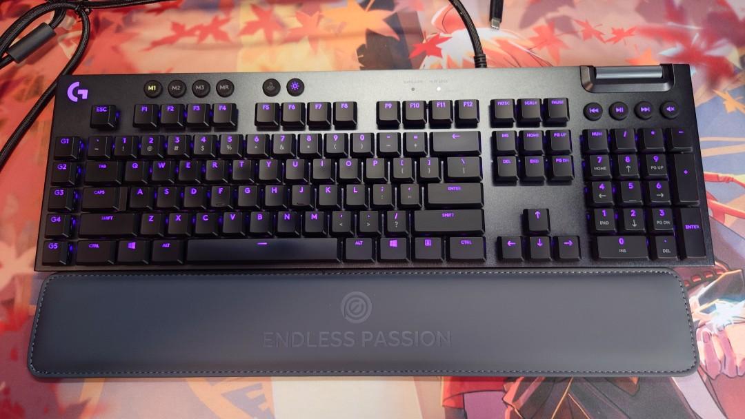 Logitech G815 Lightsync GL Red Linear w/ Wristrest, Computers & Tech ...