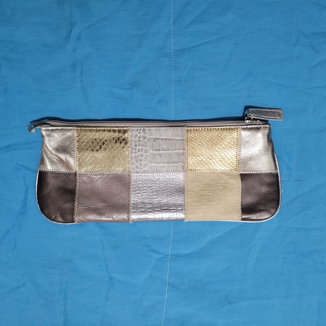 Long Pouch, Women's Fashion, Bags & Wallets, Purses & Pouches on Carousell