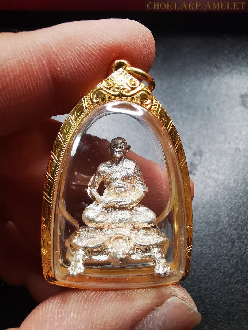 Lp Liew(龙婆柳）Roop Lor Luk Yuk(增运系列), Hobbies & Toys, Memorabilia ...