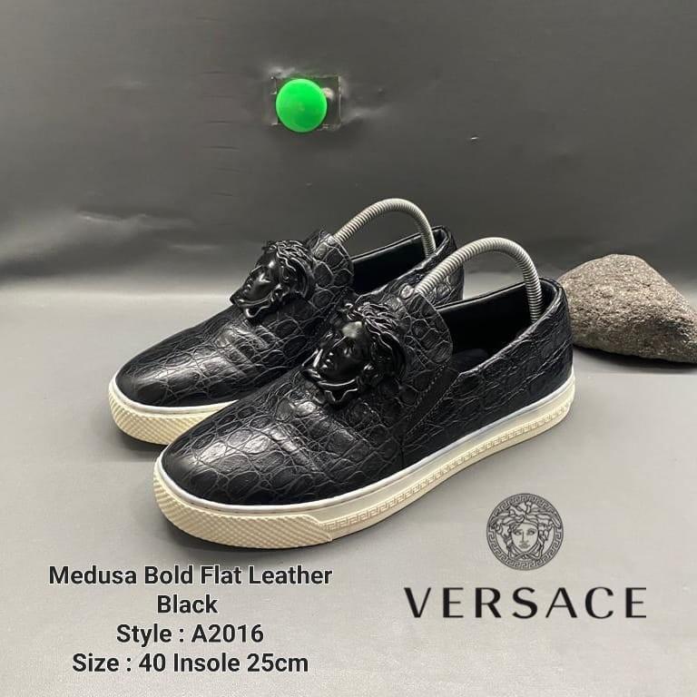 Sepatu Versace A2016 Medusa Bold Flat Leather Black Size 40, Fesyen ...