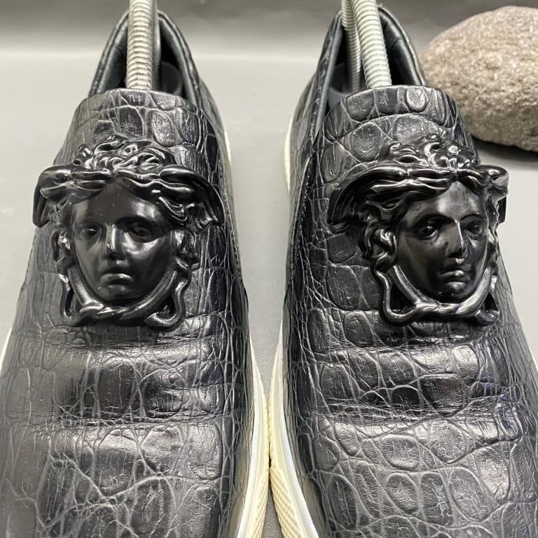 Sepatu Versace A2016 Medusa Bold Flat Leather Black Size 40, Fesyen ...