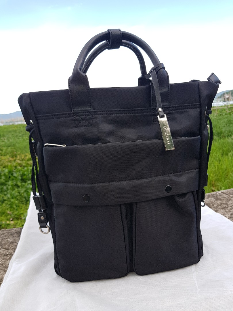 Mizzue Eve Alexia, Women's Fashion, Bags & Wallets, Tote Bags on Carousell