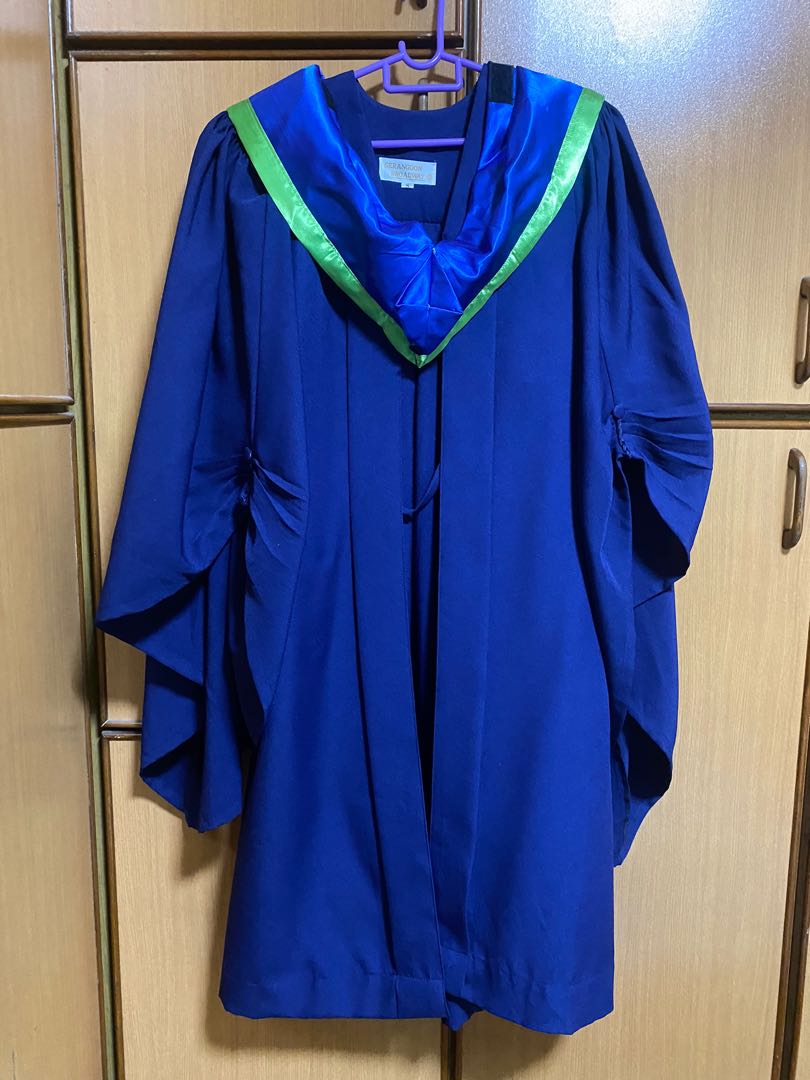 NTU Graduation Gown (Bachelor of Science), Women's Fashion, Coats ...