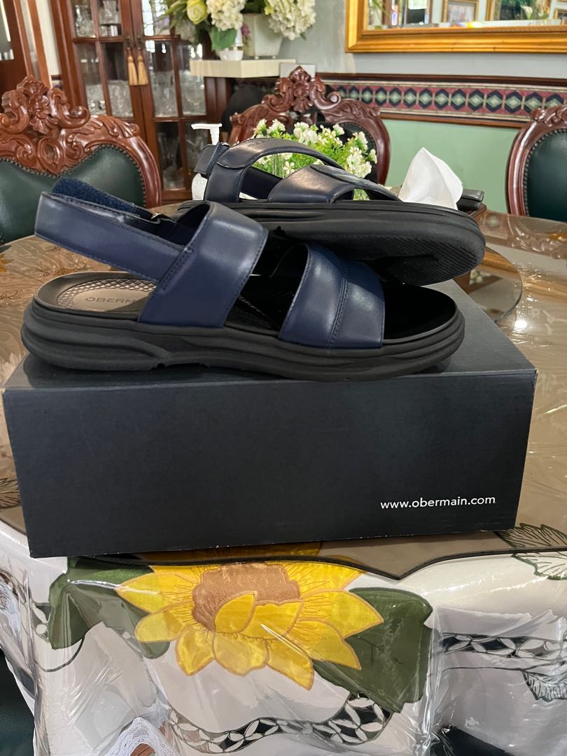 Obermain, Men's Fashion, Footwear, Flipflops and Slides on Carousell