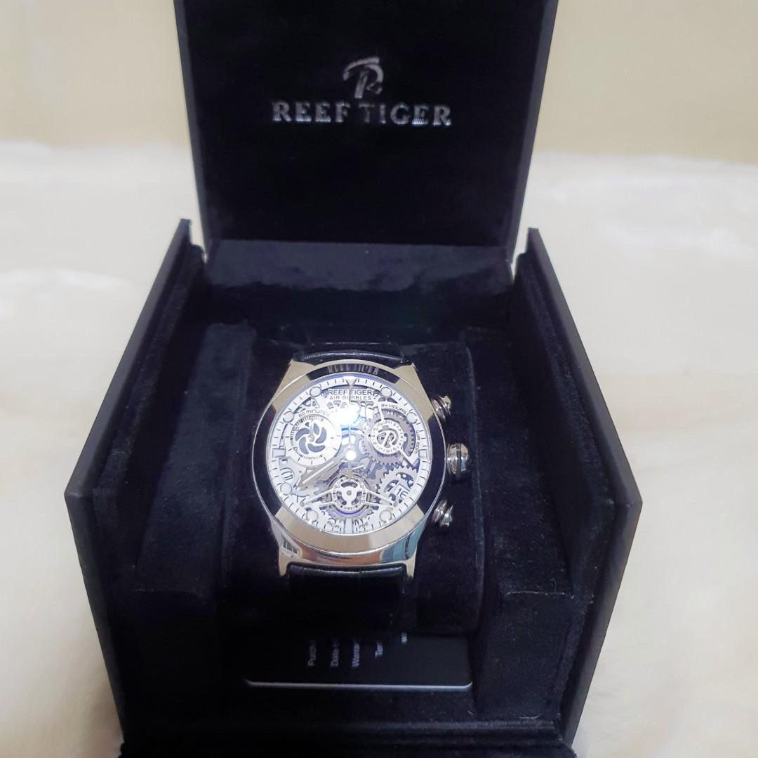(diver)Original Reef Tiger Chronograph Mens watch, Men's Fashion ...