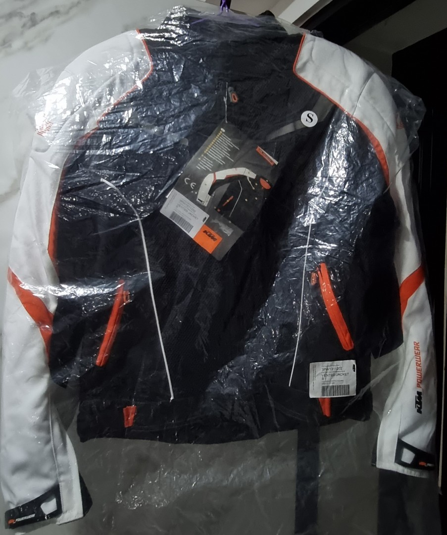 Riding jacket KTM powerwear, Motorcycles, Motorcycle Apparel on Carousell