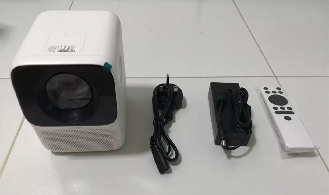 Wanbo T2 Max mini projector, TV & Home Appliances, TV & Entertainment ...