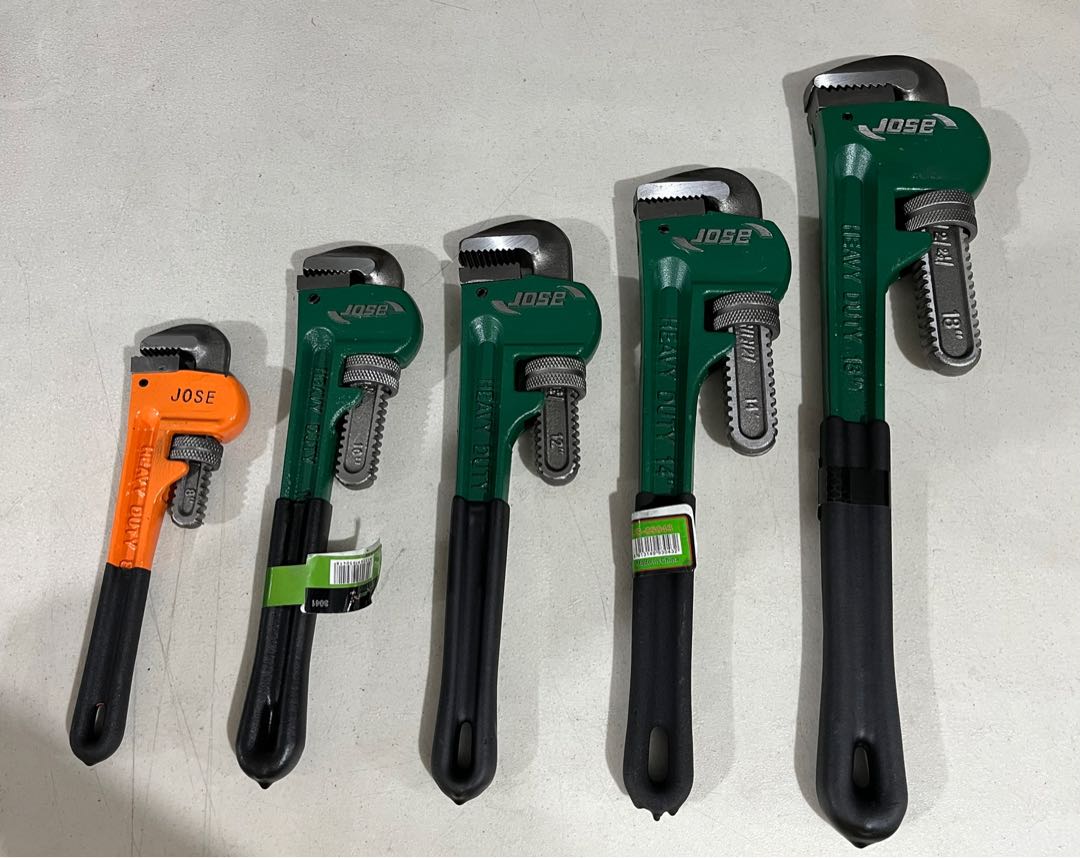 Yabe Tubo Pipe Wrench, Commercial & Industrial, Construction Tools ...
