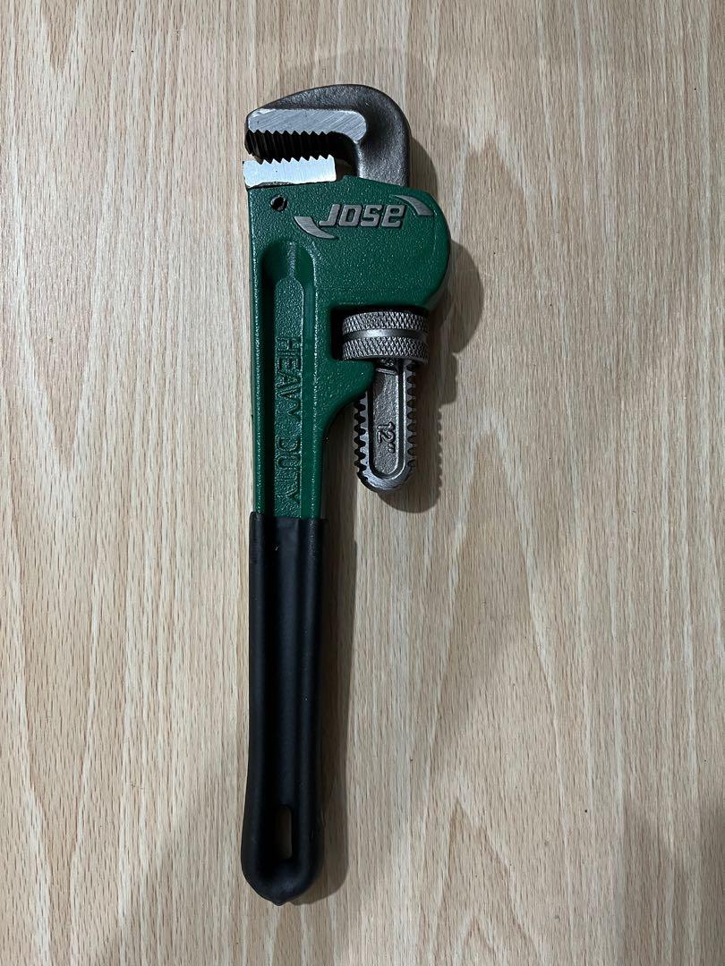 Yabe Tubo Pipe Wrench, Commercial & Industrial, Construction Tools ...
