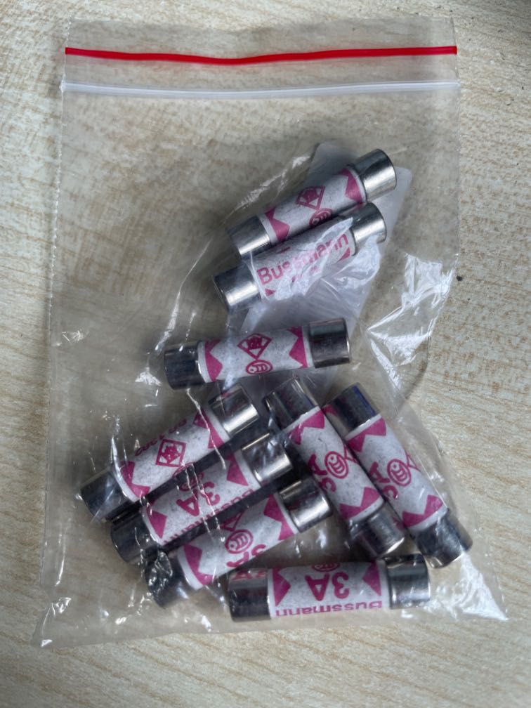 3A fuse, Computers & Tech, Parts & Accessories, Computer Parts on Carousell