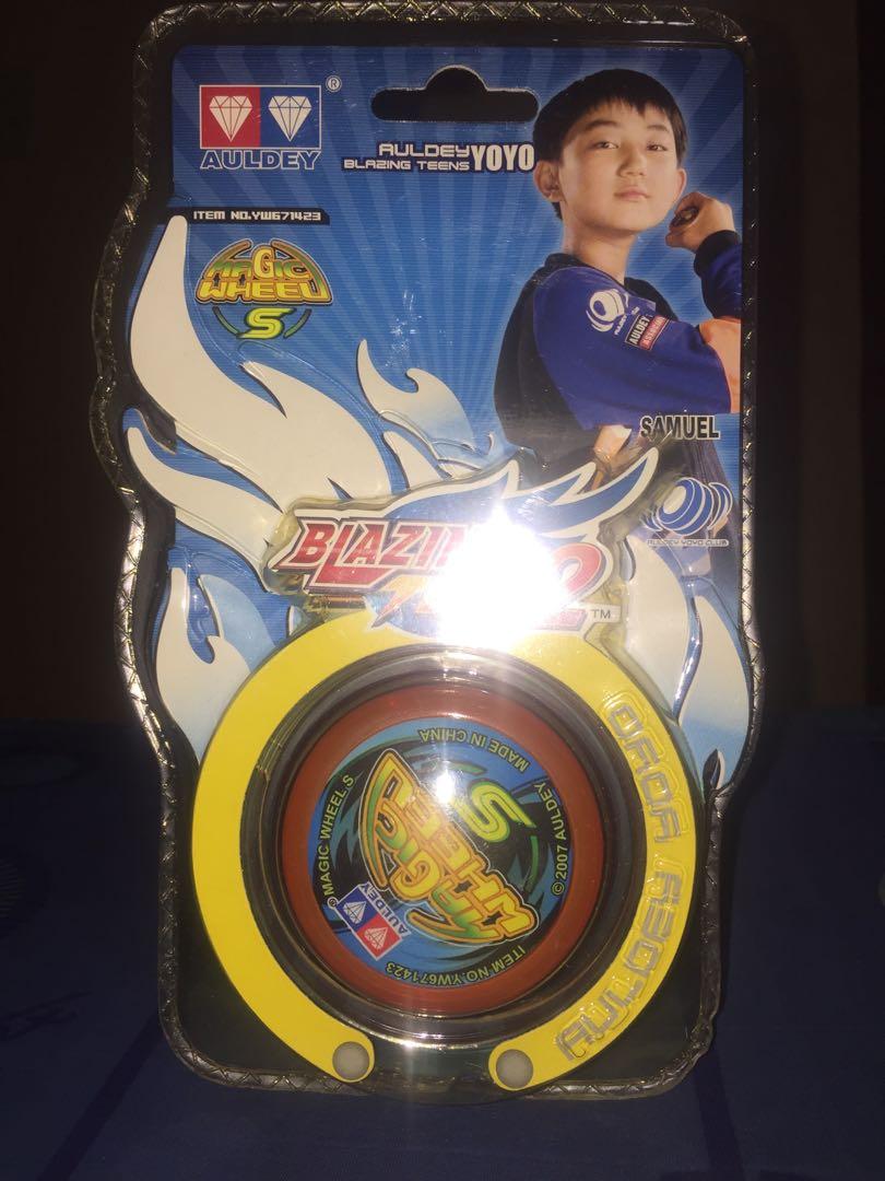 AULDEY YOYO ..BALL BEARING TYPE RARE YOYO, Hobbies & Toys, Toys & Games ...