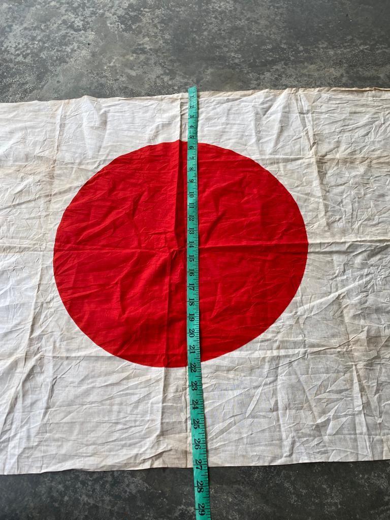 Bendera Jepun, Looking For on Carousell