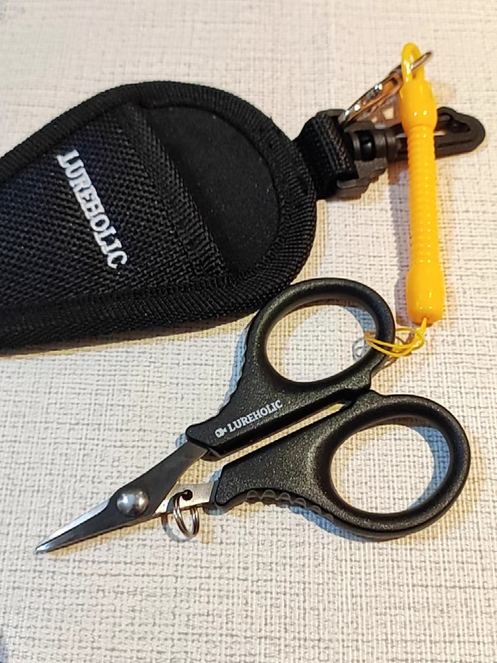Braid Scissors, Sports Equipment, Fishing on Carousell