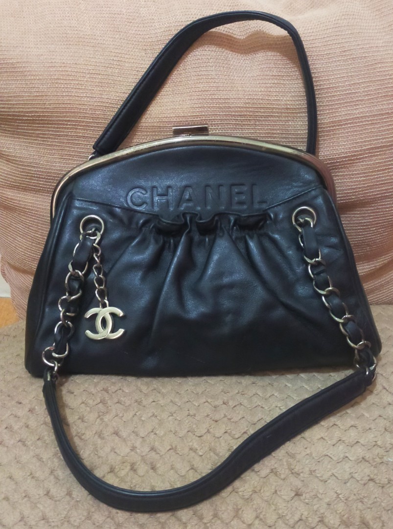 Chanel Kiss Lock, Luxury, Bags & Wallets on Carousell
