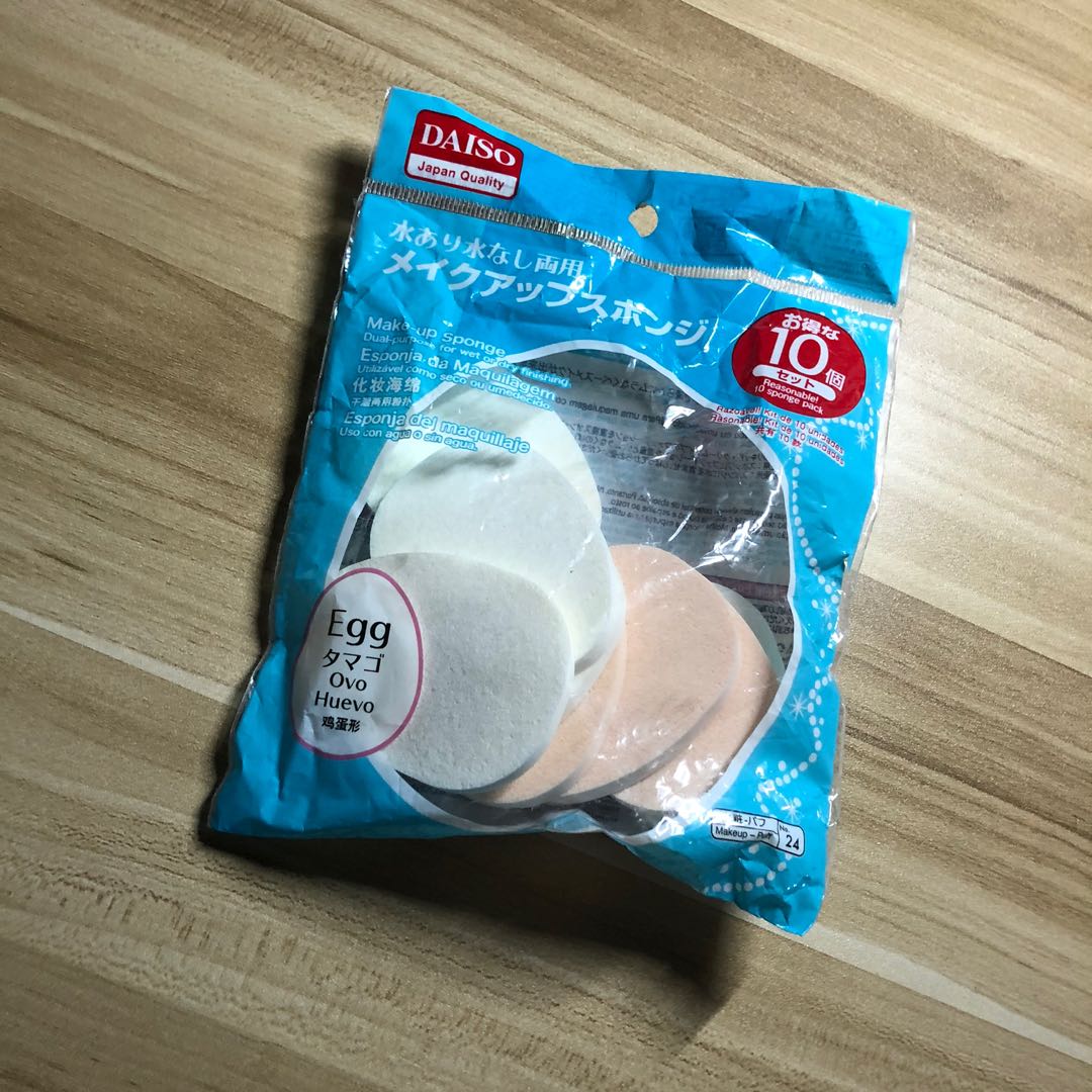 Daiso 9pcs Make-up Sponge, Beauty & Personal Care, Face, Makeup on ...
