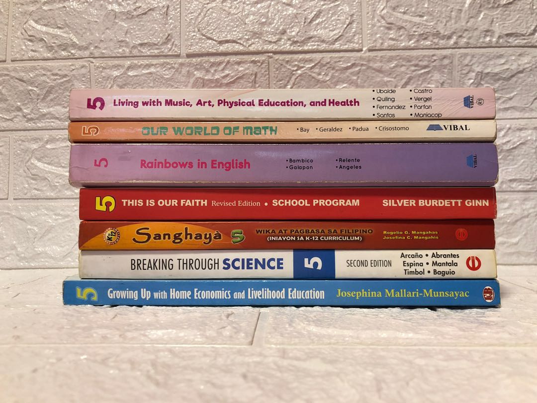 GRADE 5 BOOKS AVAILABLE! ( READ DESCRIPTION ), Hobbies & Toys, Books ...