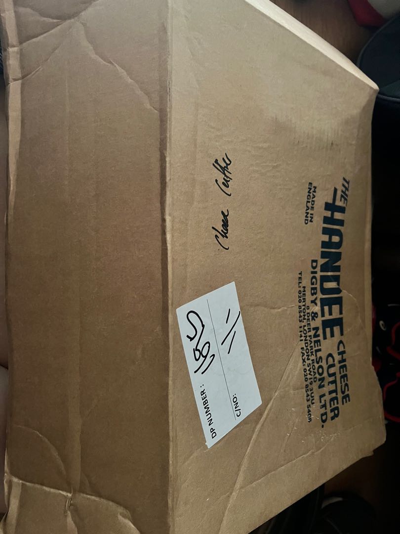 Handee Cheese cutter BNIB, Furniture & Home Living, Kitchenware ...
