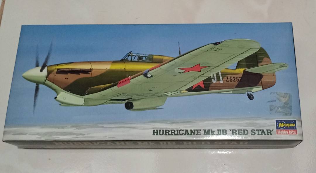 Hurricane Mk.IIB "Red Star" Scale Model, Hobbies & Toys, Toys & Games ...