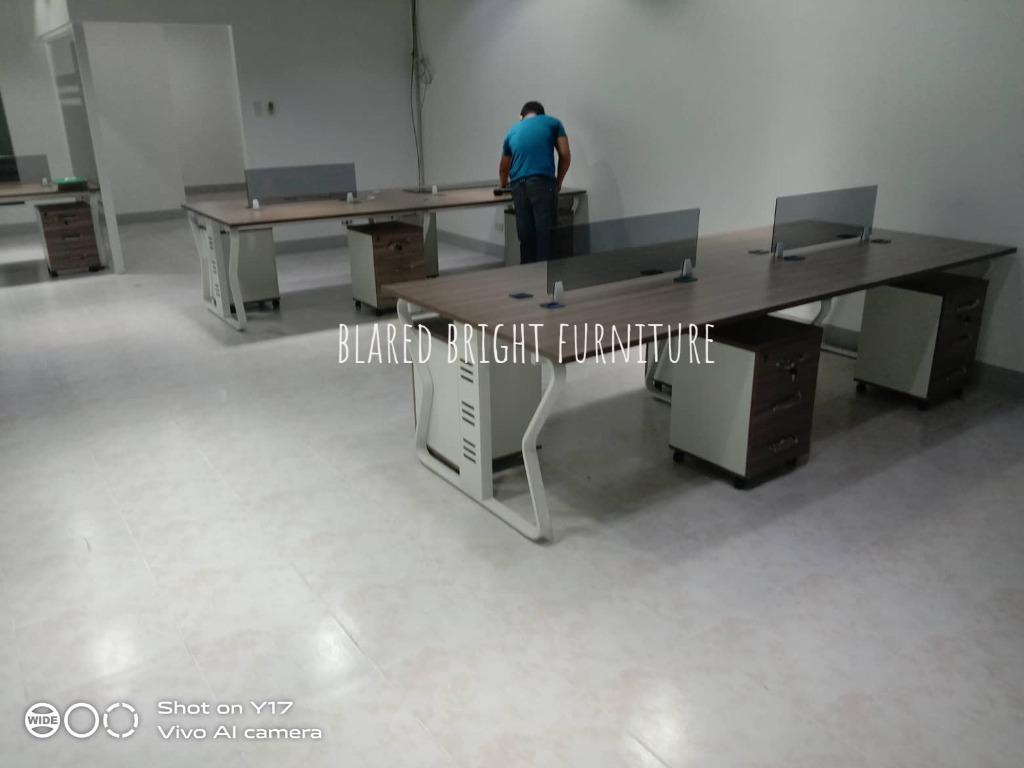 Linear Tables - with glass divider | 4 seater Office Furniture ...