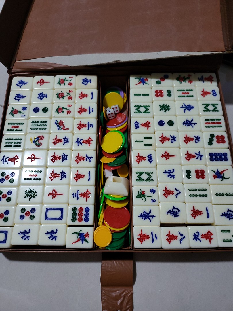 Marjong full set., Hobbies & Toys, Toys & Games on Carousell