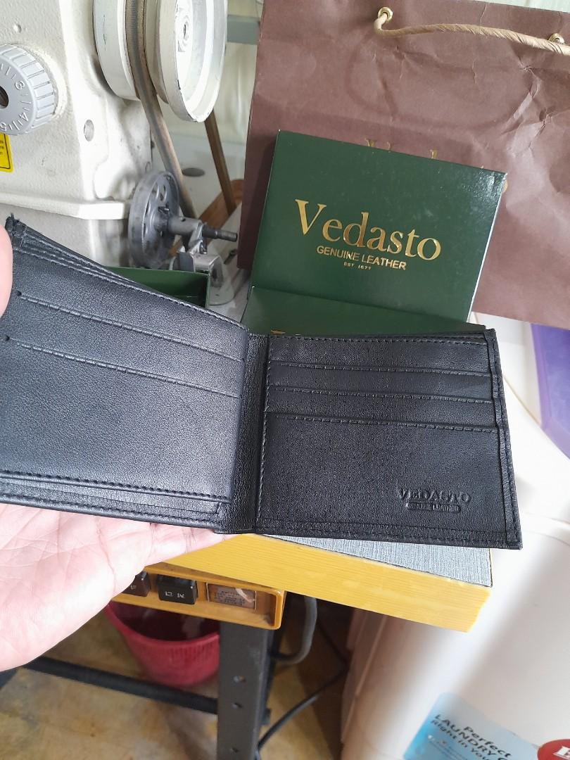 mens vedasto bifold leather wallet, Men's Fashion, Watches ...