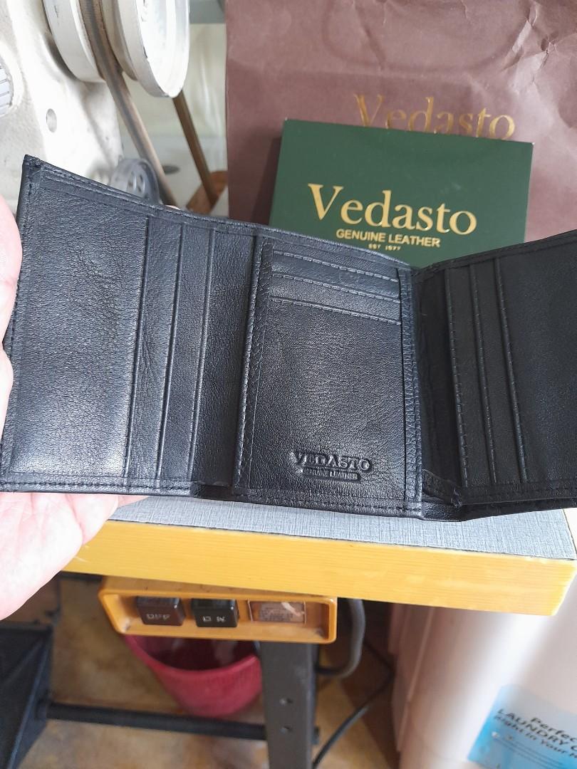 mens vedasto trifold wallet, Men's Fashion, Watches & Accessories ...