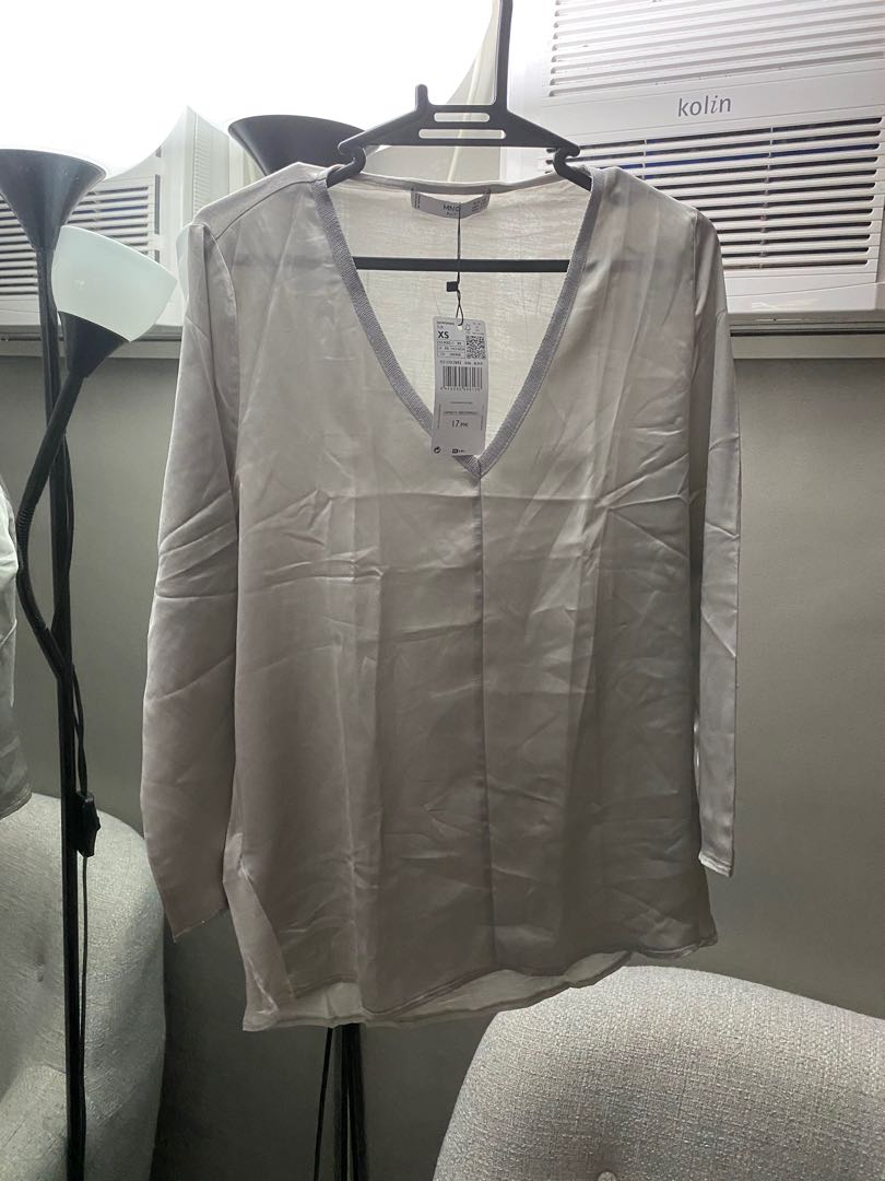 MNG mango suit, Women's Fashion, Tops, Longsleeves on Carousell