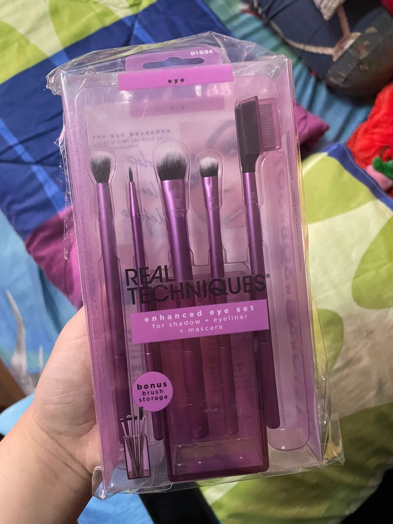 Real Techniques enhanced eye set, Beauty & Personal Care, Face, Makeup ...