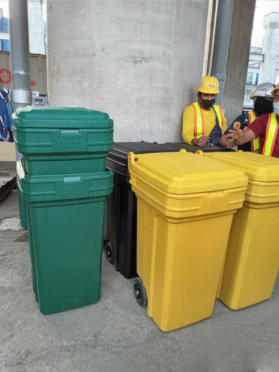 roller king trash bin 150L and 250L, Furniture & Home Living, Cleaning ...