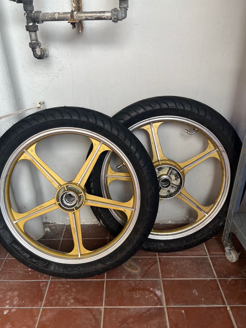 Rxz rim gto, Motorcycles, Motorcycle Accessories on Carousell