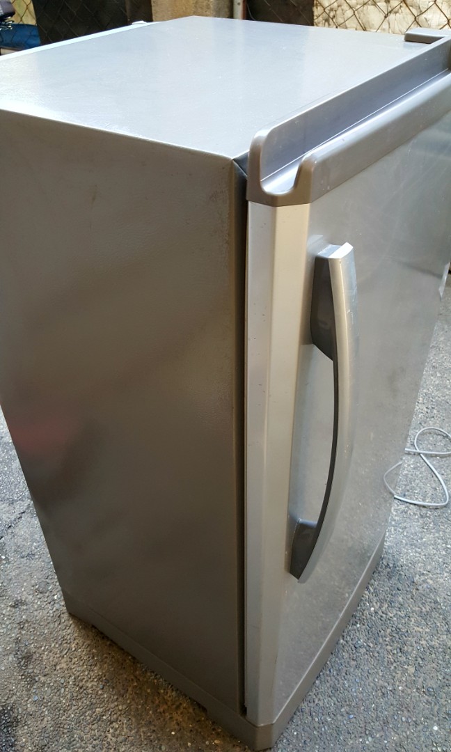 SHARP REFRIGERATOR SJ-DTH55BS-SL 5.1 cu. ft., TV & Home Appliances ...