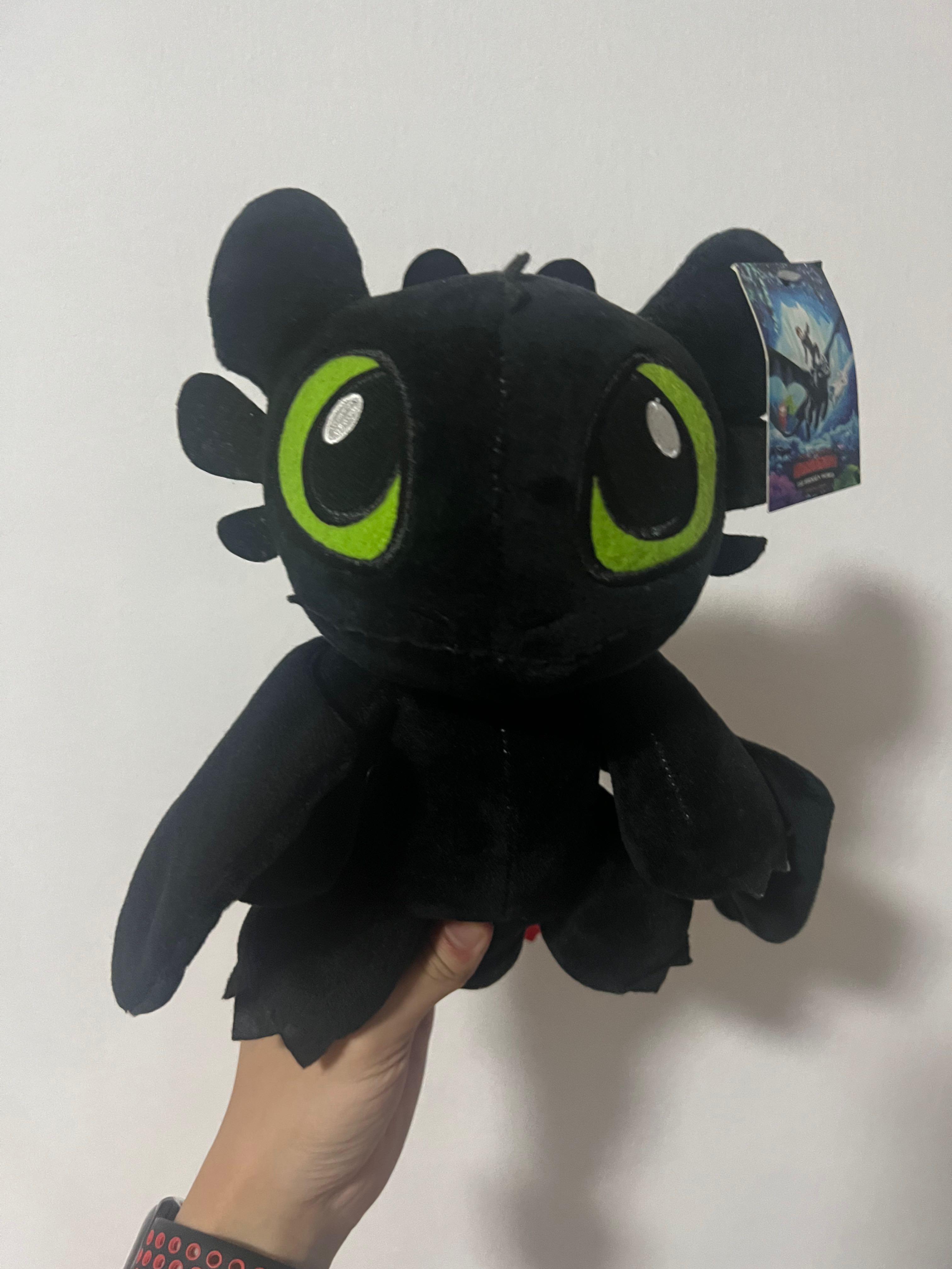 Toothless how to train your dragon plushie, Hobbies & Toys, Toys ...