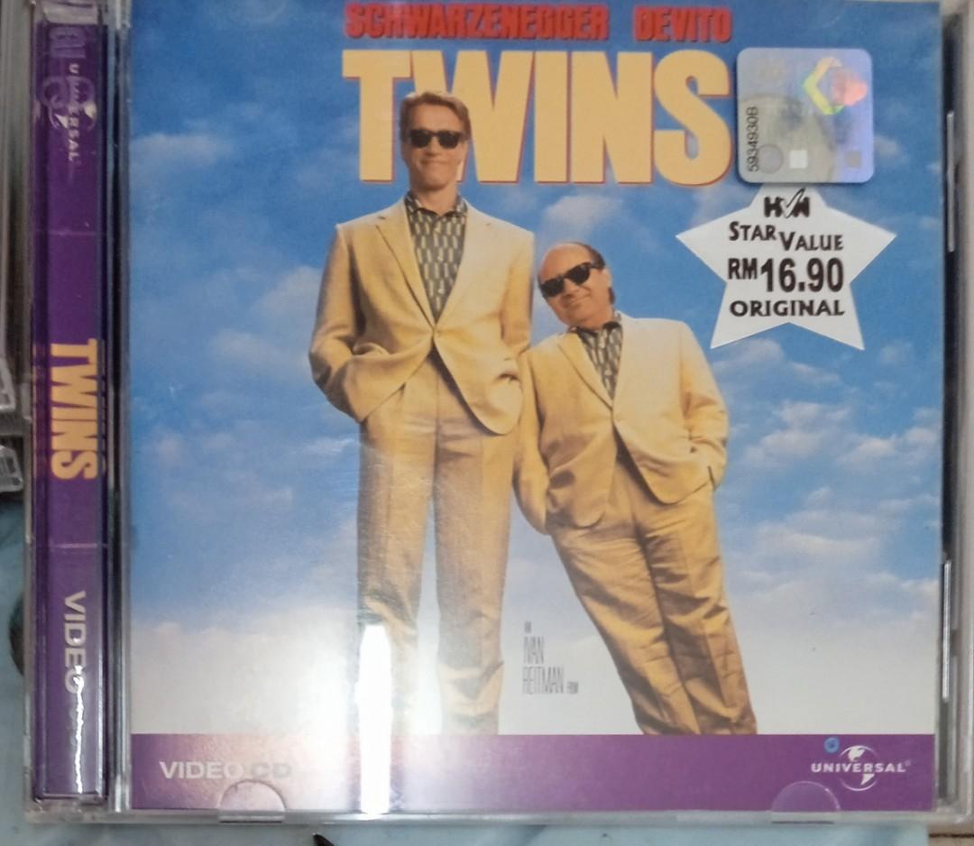Twins Arnold Schwarzenegger