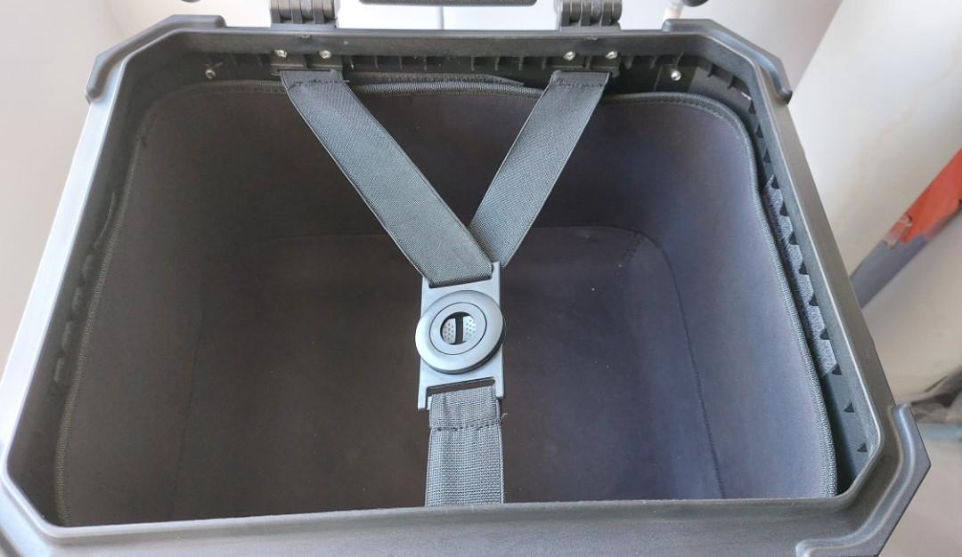 45 litre Top Box, Everything Else on Carousell