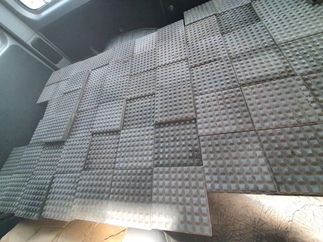 8X8 INCHES NON-SKID WAFFLE TILES, Commercial & Industrial, Construction ...