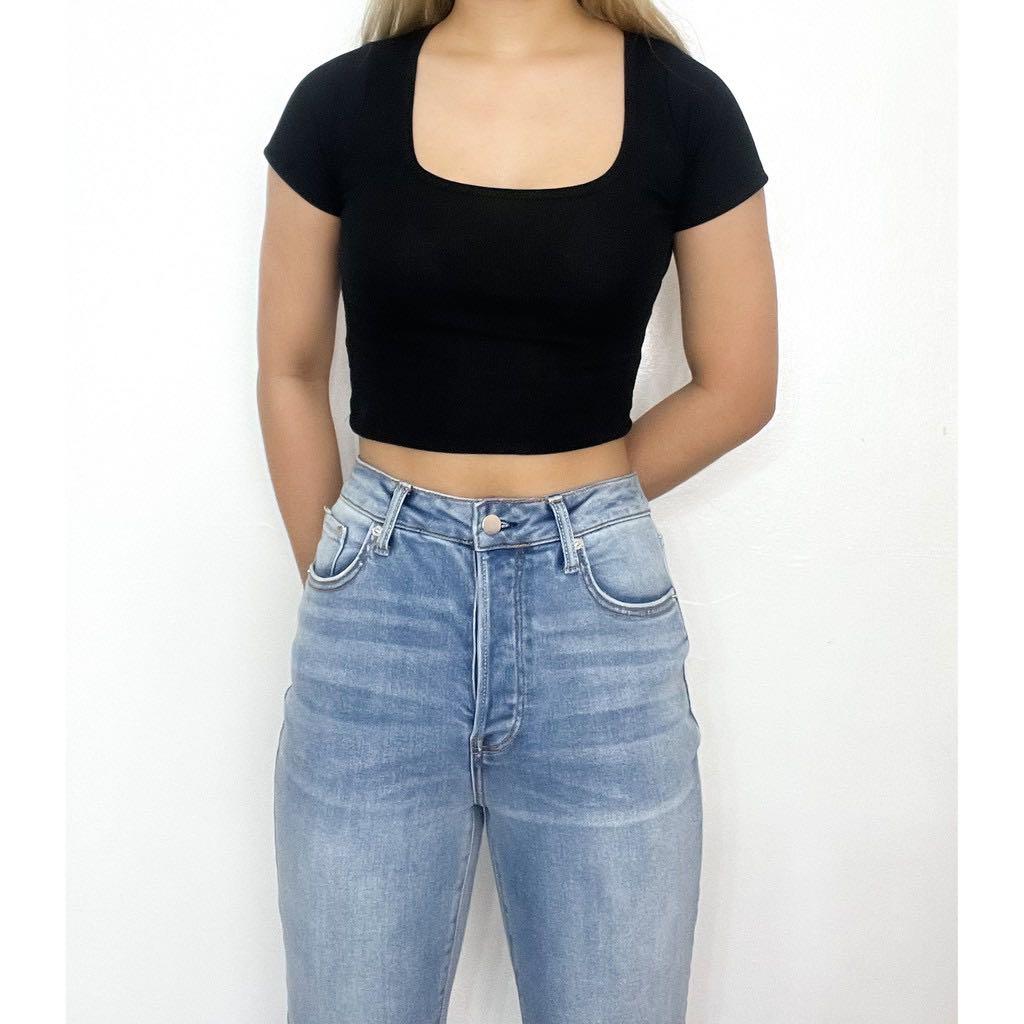 Basic Square Neck Crop Top, Women's Fashion, Tops, Others Tops on Carousell