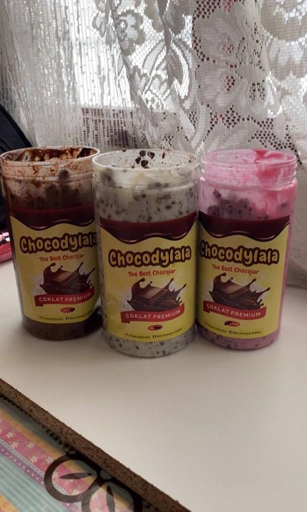 CHOCOJAR CHOCODYLALA, Food & Drinks, Packaged & Instant Food on Carousell