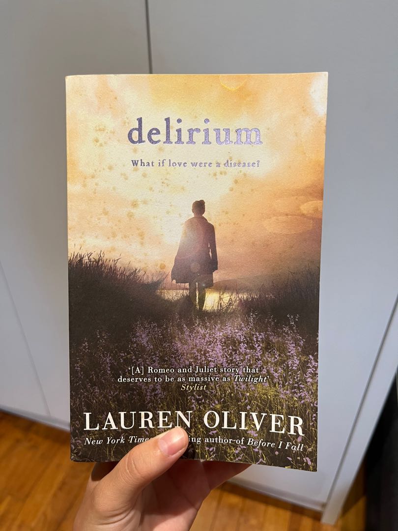 Delirium by Lauren Oliver, Hobbies & Toys, Books & Magazines, Fiction ...